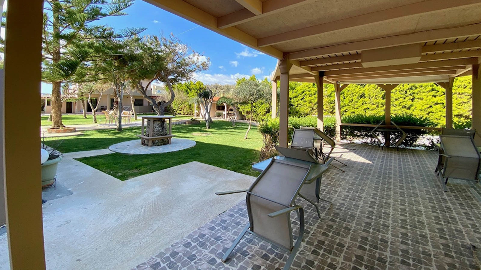 Santo George Beach Resort